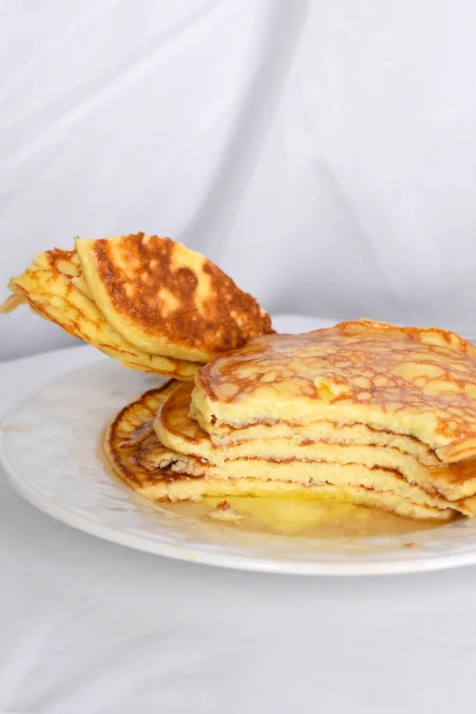 The Best Easy Low Carb Pancakes Recipe - Mouthwatering Motivation