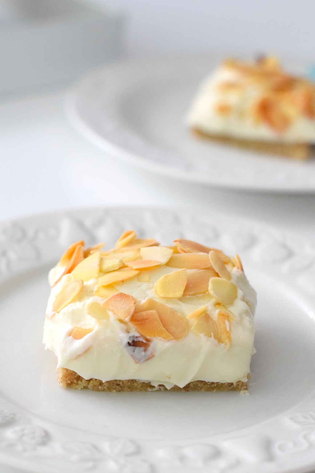 No Bake Keto Almond Cheesecake - Mouthwatering Motivation