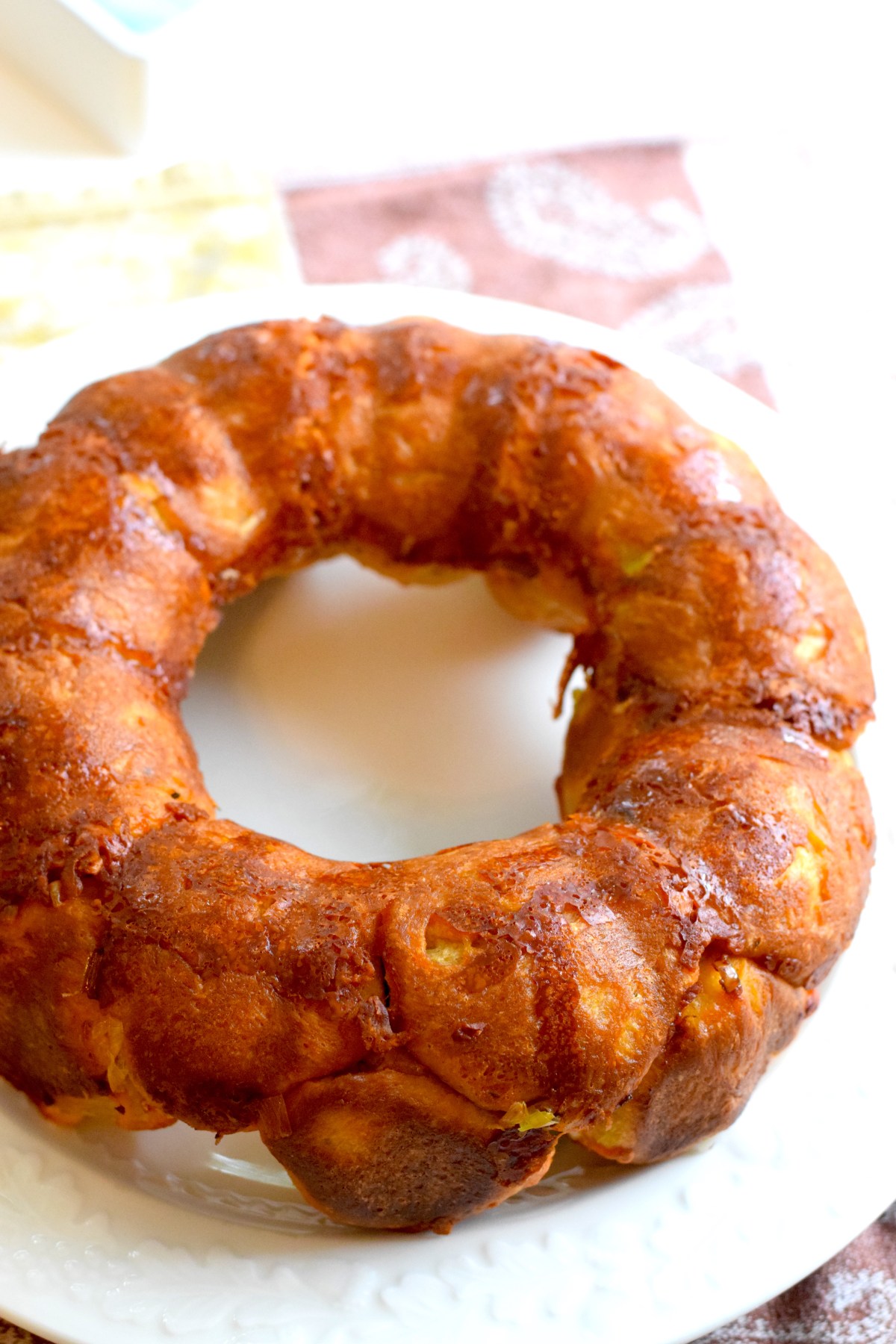 Keto Garlic and Cheese Monkey Bread - Mouthwatering Motivation